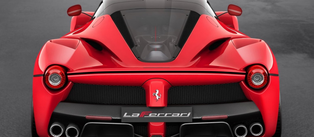 Ferrari LaFerrari: dimensioni, interni, motori, prezzi e concorrenti ...