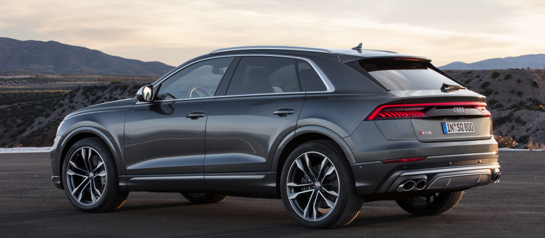 Audi SQ8: dimensioni, interni, motori, prezzi e concorrenti - AutoScout24