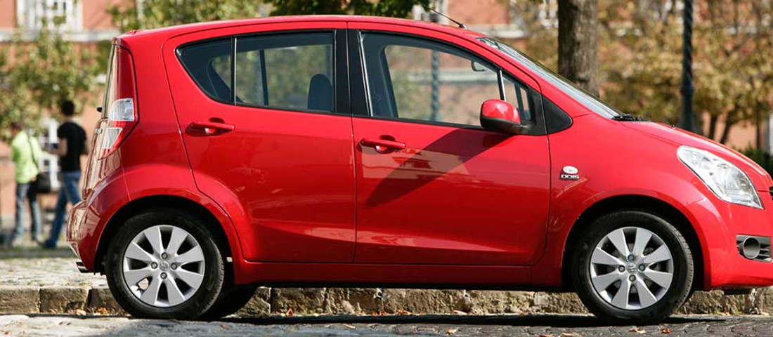 Suzuki Splash: dimensioni, interni, motori, prezzi e concorrenti ...