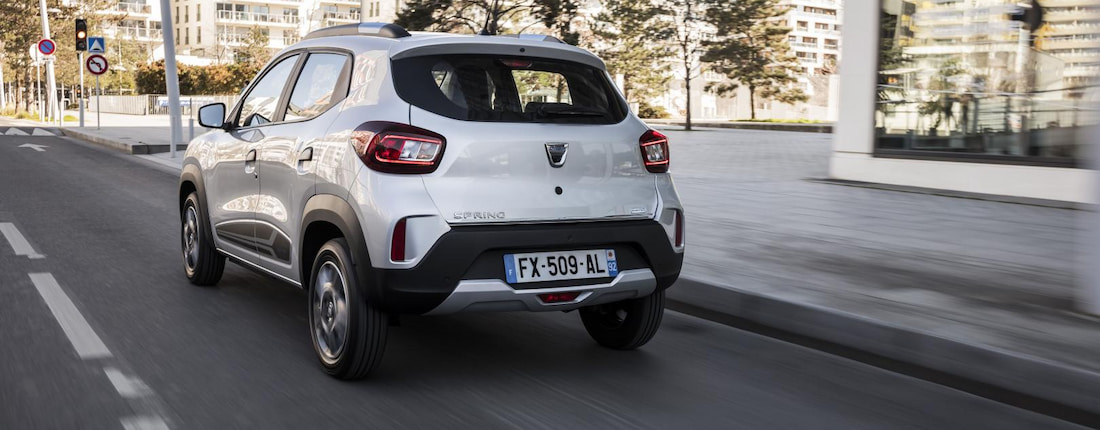 Dacia Spring: dimensioni, interni, motori, prezzi e concorrenti ...