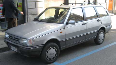 FIAT Duna: dimensioni, interni, motori, prezzi e concorrenti - AutoScout24