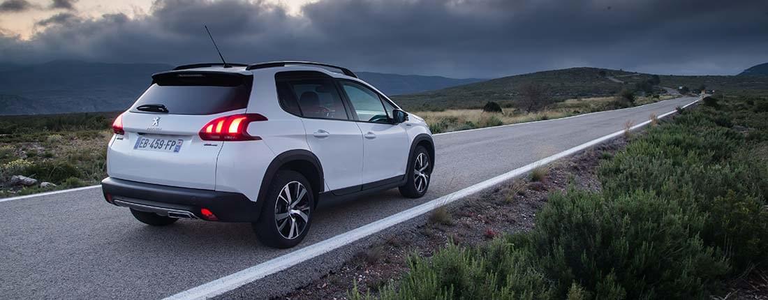Peugeot 2008 - informazioni tecniche, prezzo, allestimenti - AutoScout24