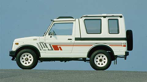 Suzuki Jimny: dimensioni, interni, motori, prezzi e concorrenti ...