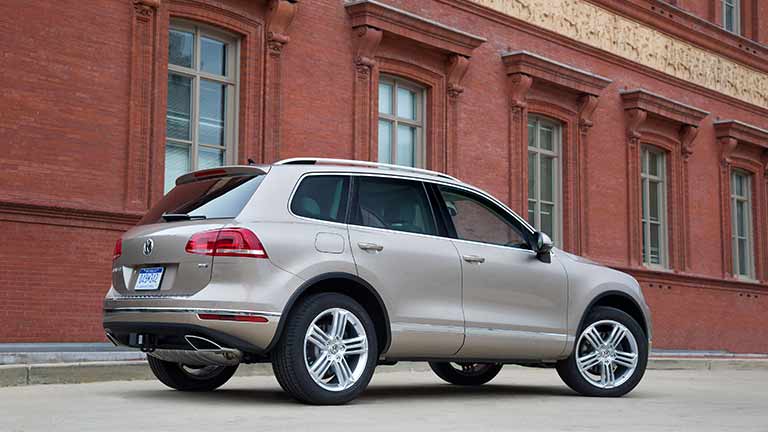 Volkswagen Touareg - informazioni tecniche, prezzo, allestimenti ...